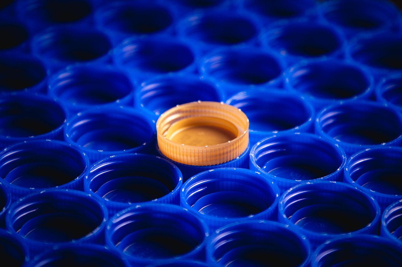EU battles with France over packaging labeling | PackagingConnections ...